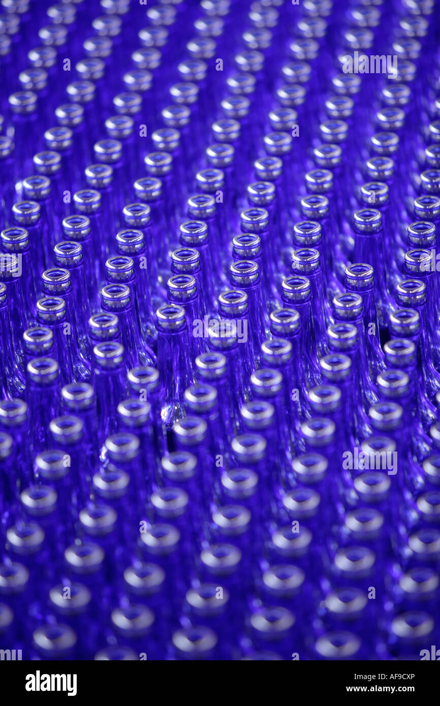Empties hi-res stock photography and images - Alamy