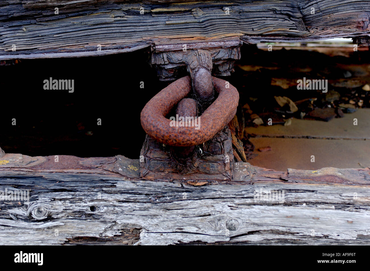 rusted rope fastening Stock Photo - Alamy