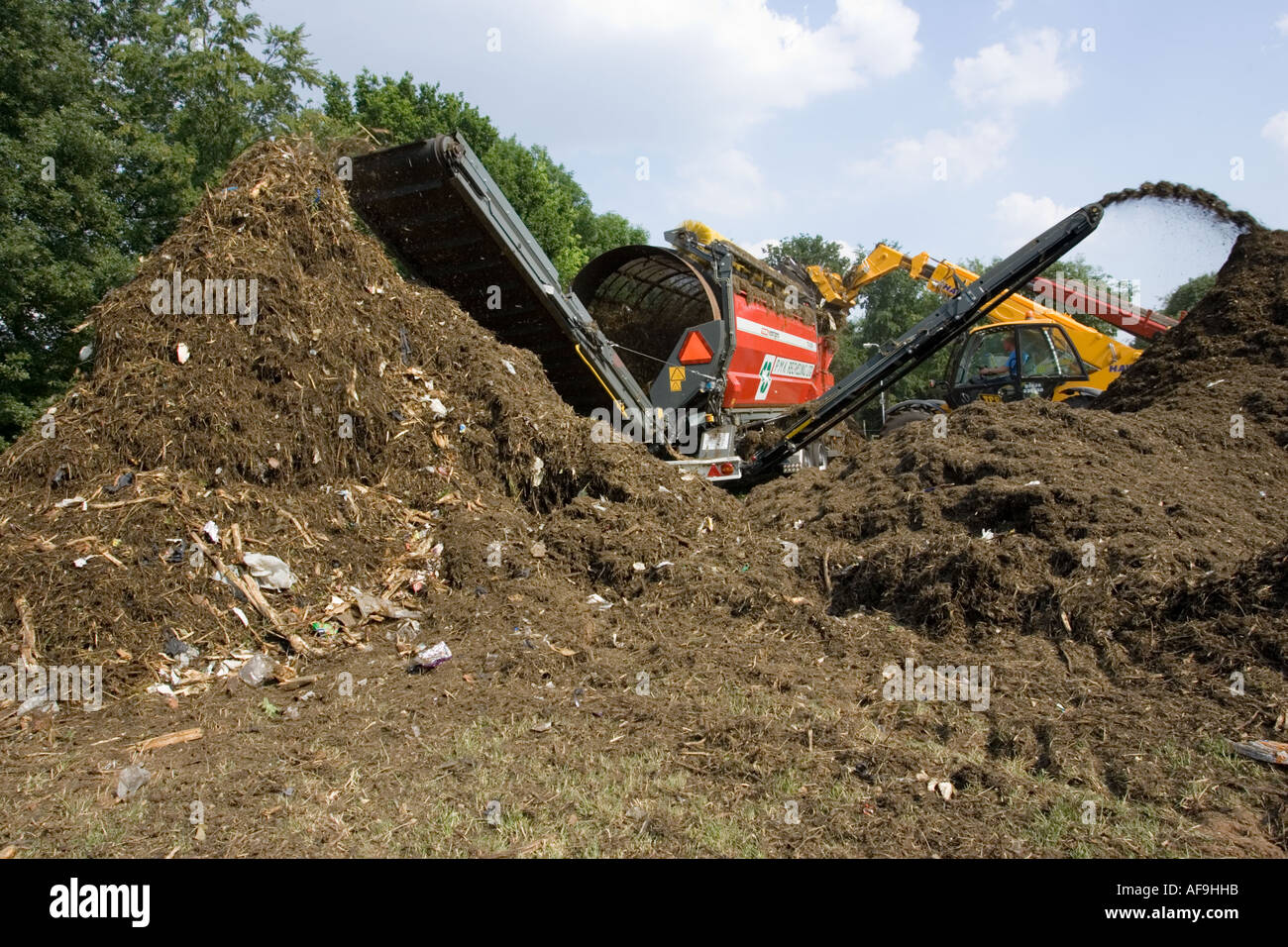 Demonstration by Global Recycling creating biofuel from waste Royal ...