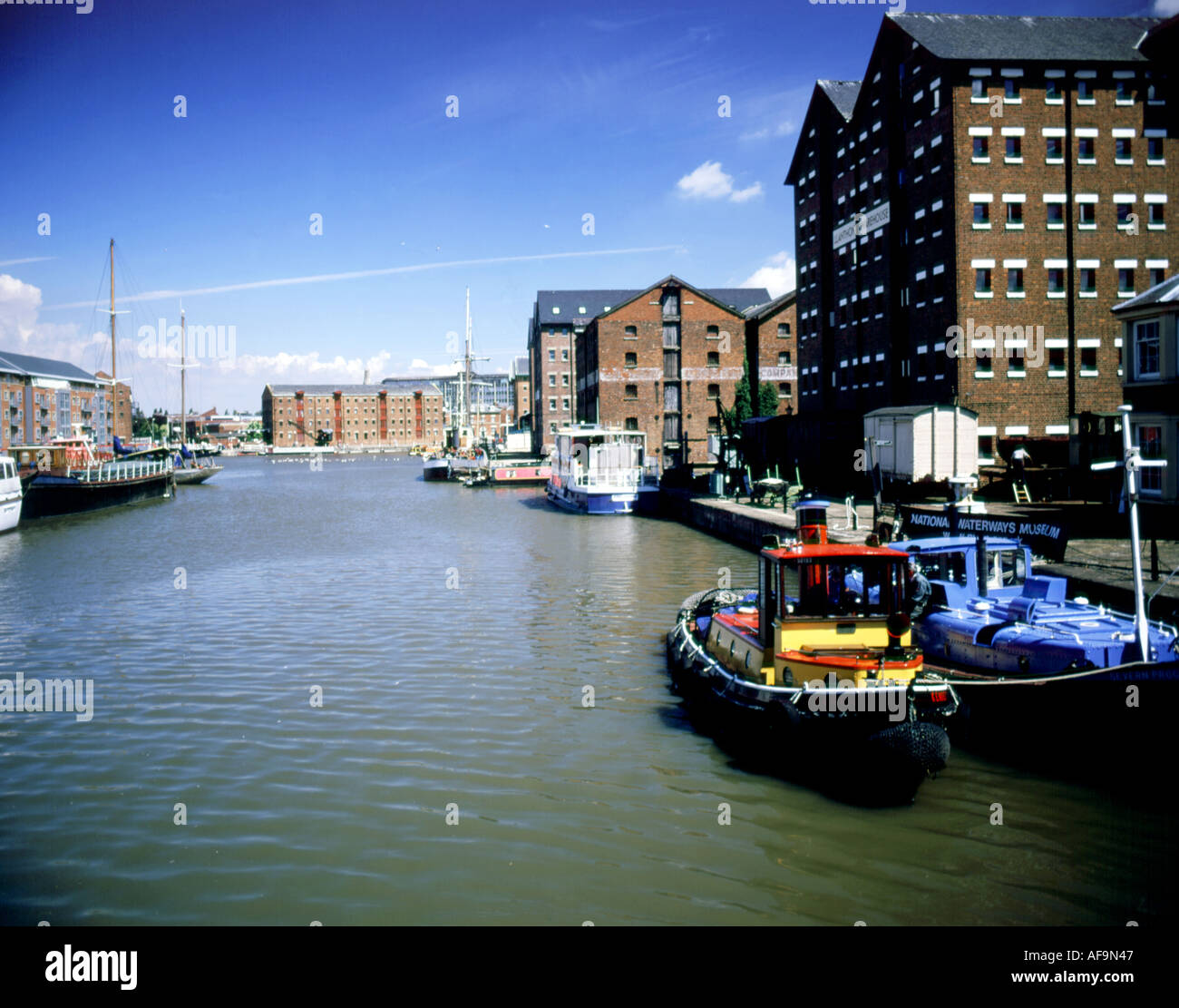 Gloucester Historic Dock, Gloucestershire, England Stock Photo - Alamy