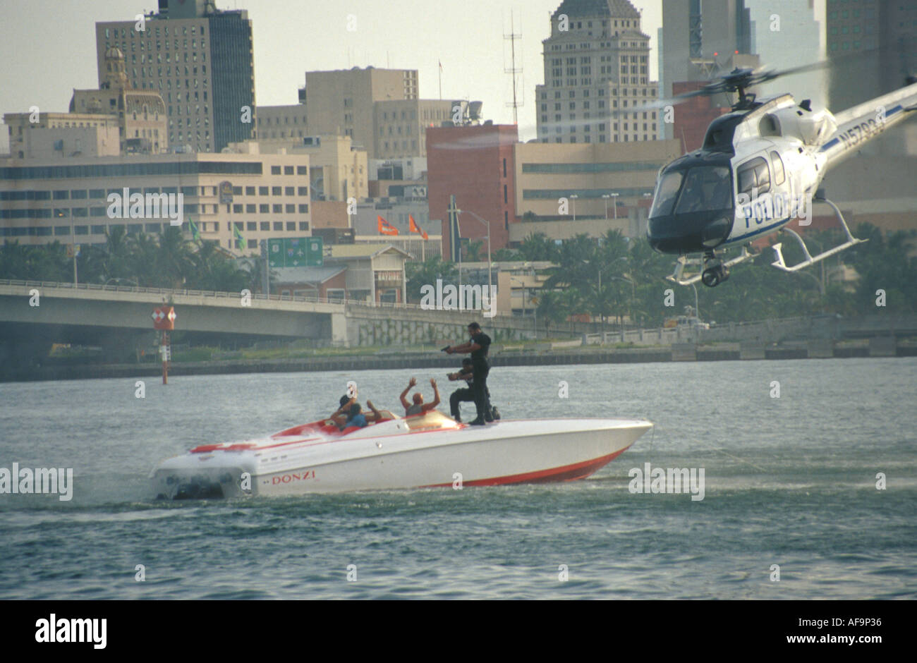 Police making arrest hi-res stock photography and images - Alamy