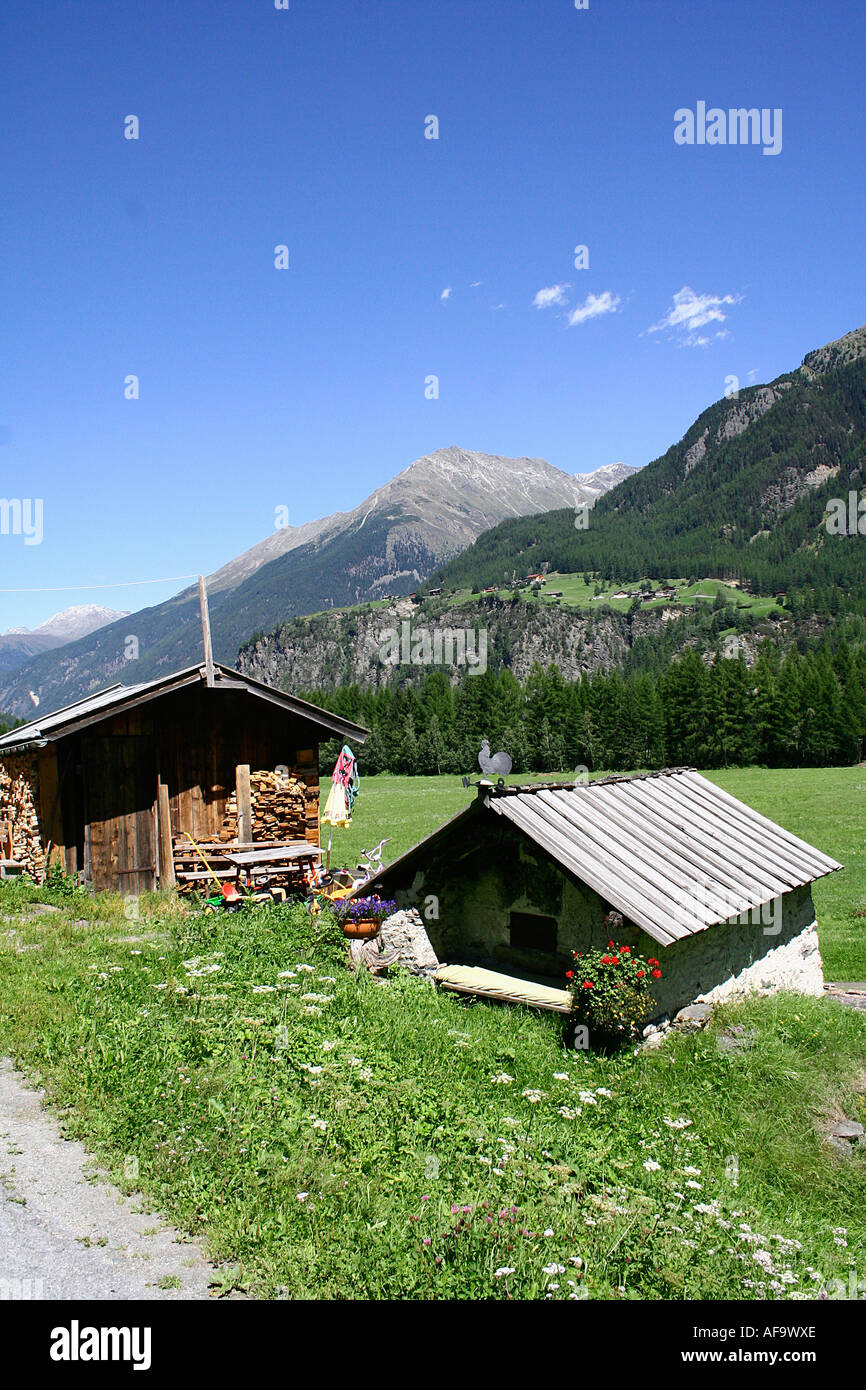 Alpen Bauernhof Alpine Farm Stock Photo - Alamy