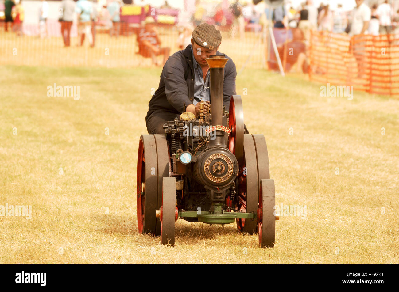 small steam engine at the wing wheels and steam show at rougham in ...