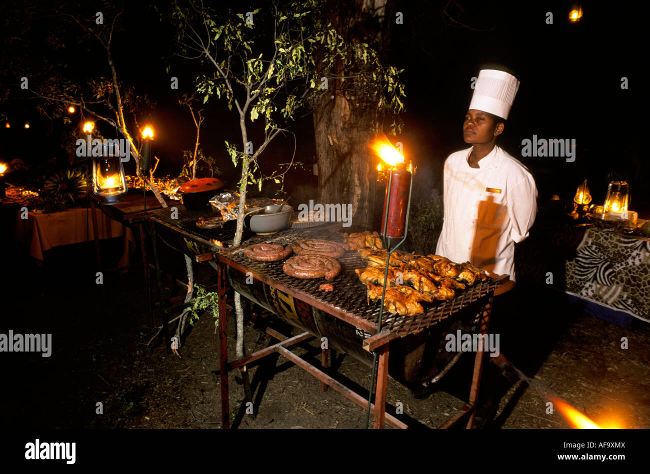 Chefs serving up bush dinner with braaied chicken and boerewors ...