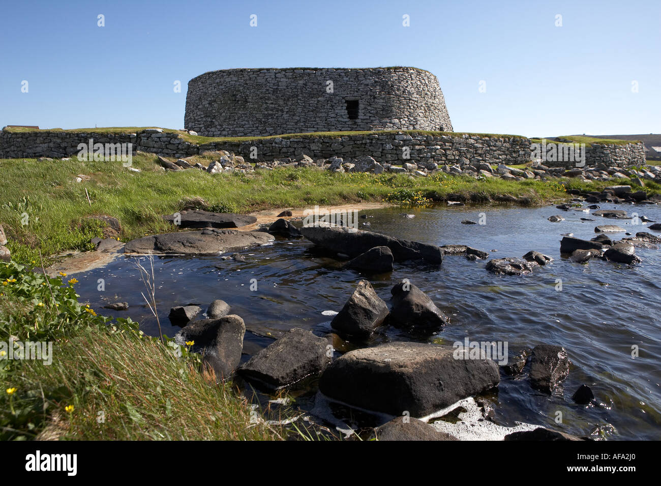 Clickimin the iron age broch defensive fortification on the shore of ...