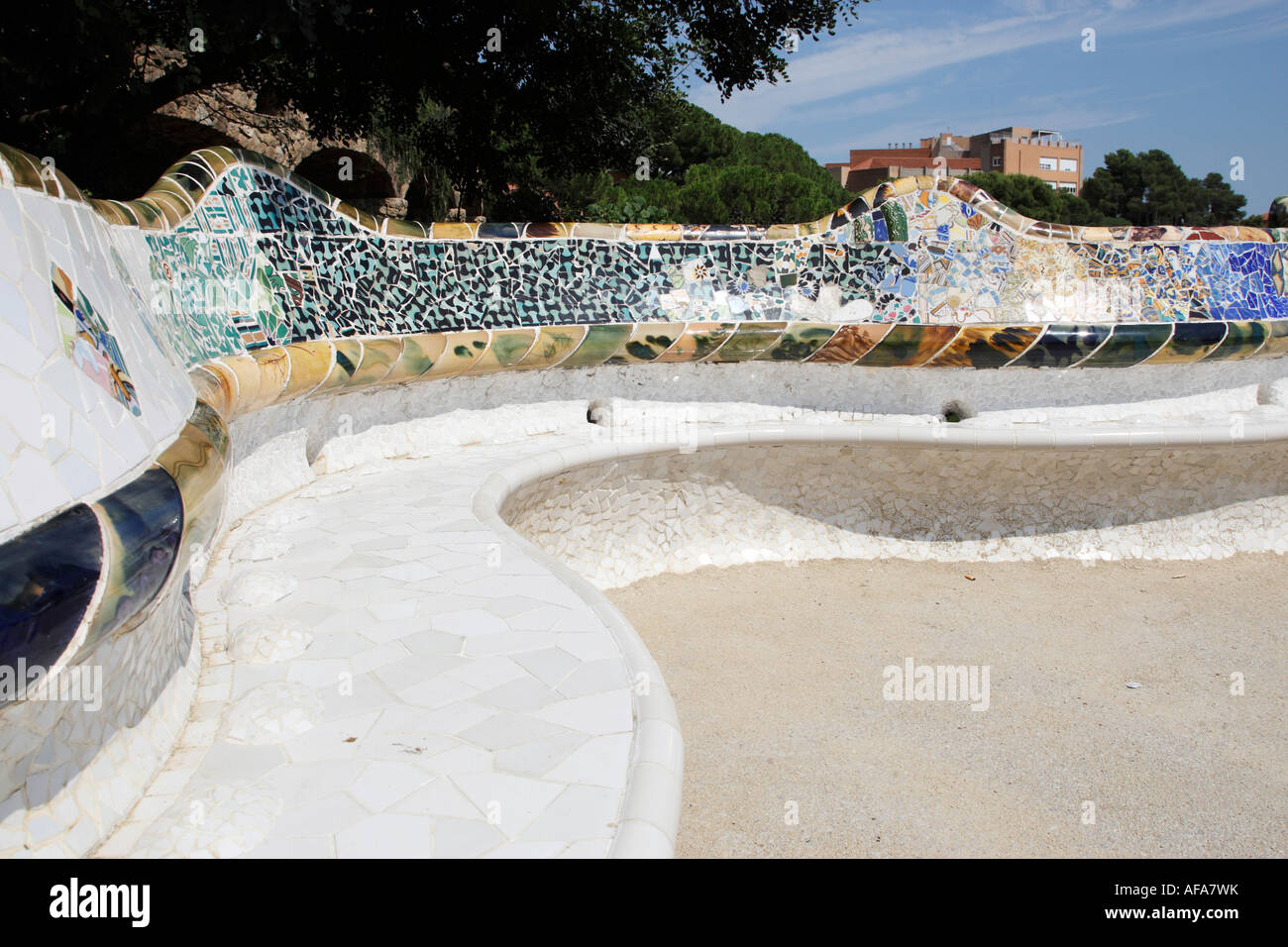 the serpentine bench on the central terrace parc guell barcelona spain ...
