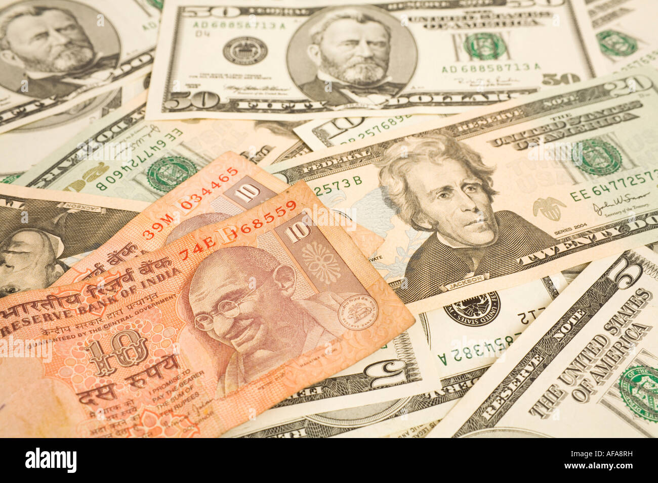 Indian 10 rupee bill hi-res stock photography and images - Alamy