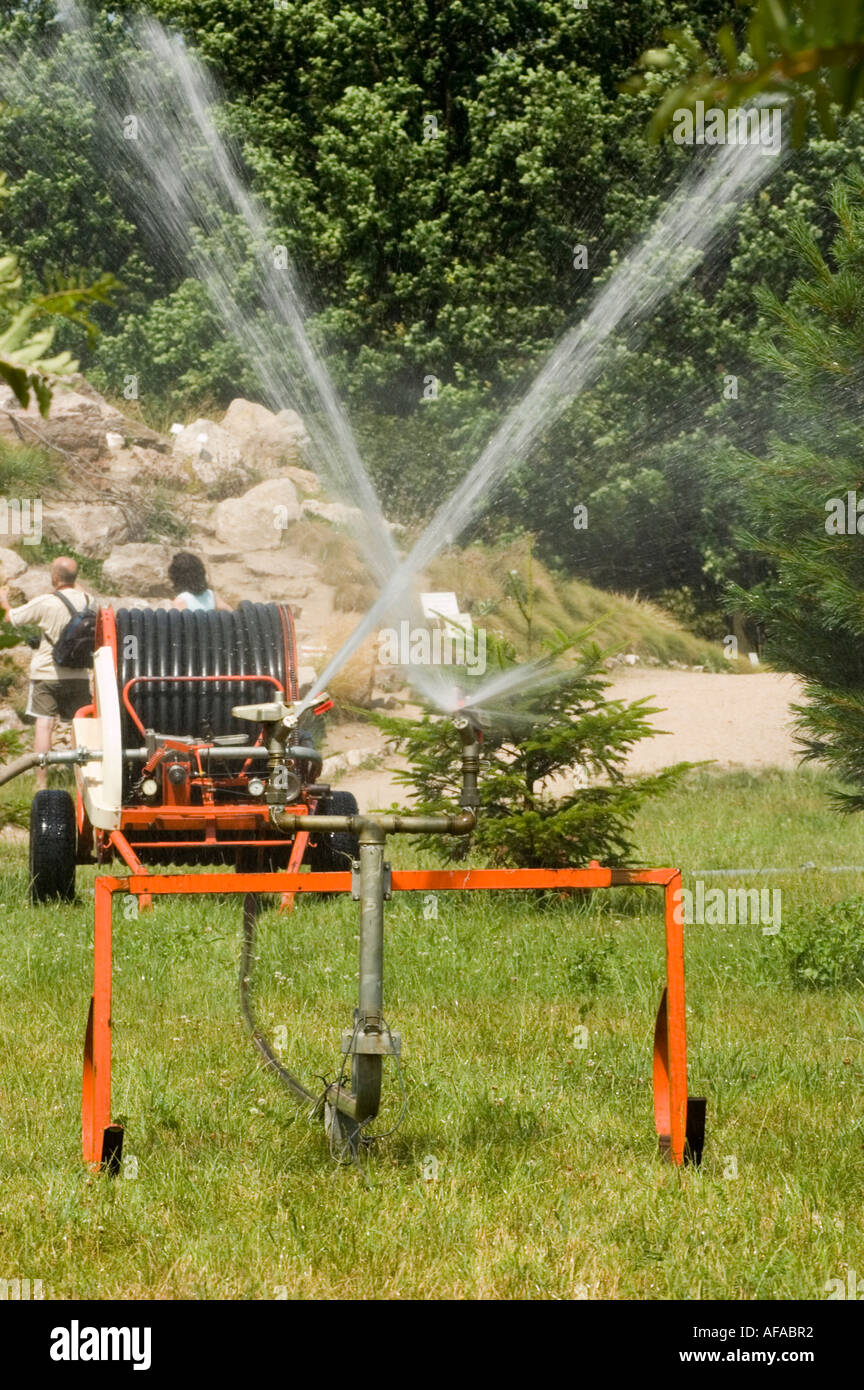 Reel sprinkler machine hi-res stock photography and images - Alamy