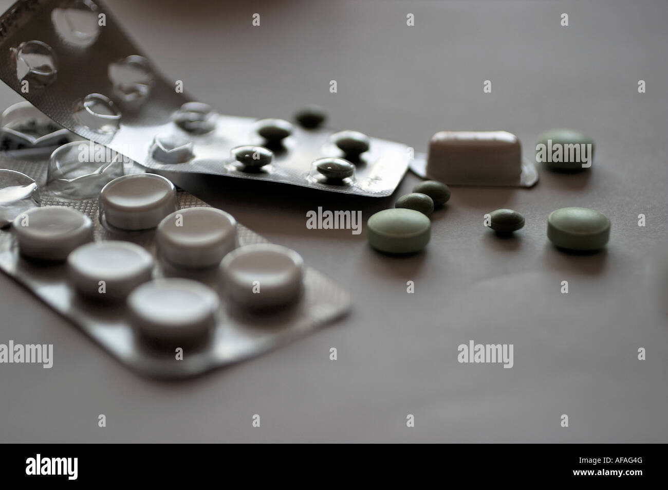 Still life with pharmaceutics drugs of different colors and setup Stock ...