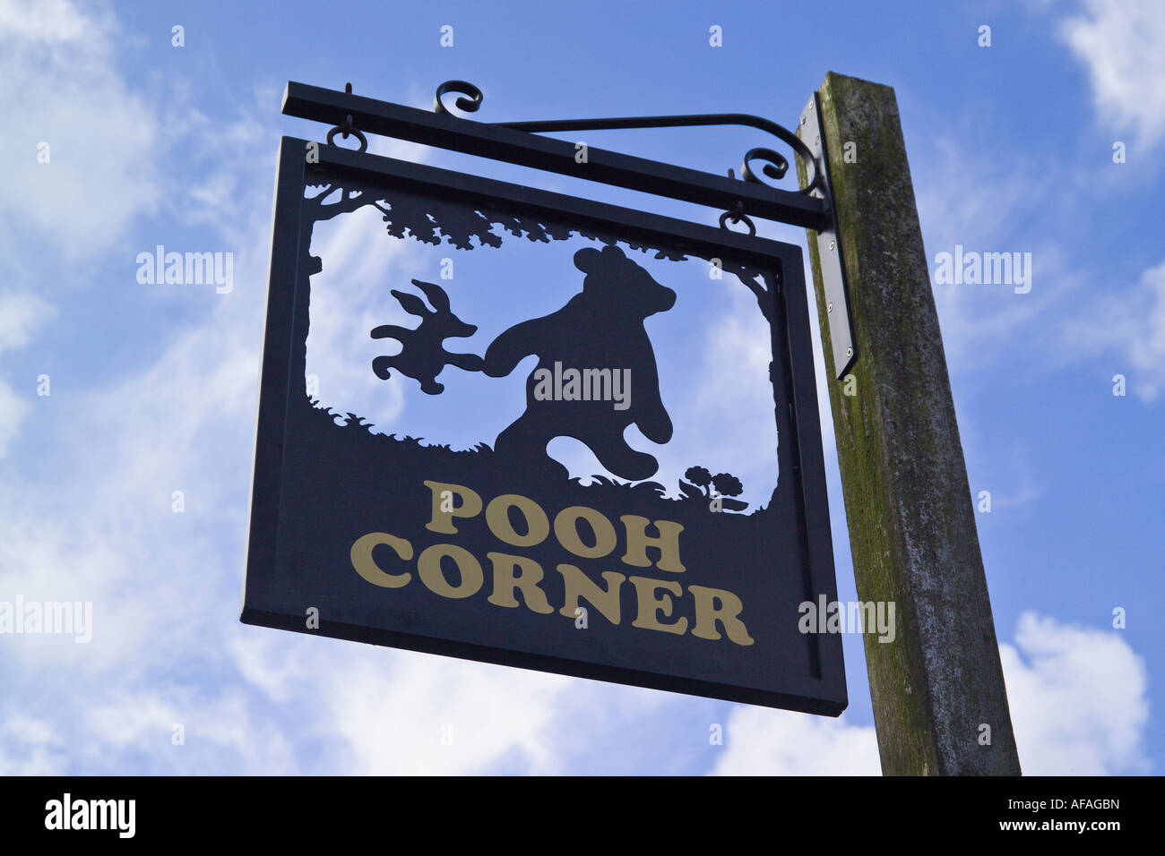 Pooh corner hi-res stock photography and images - Alamy