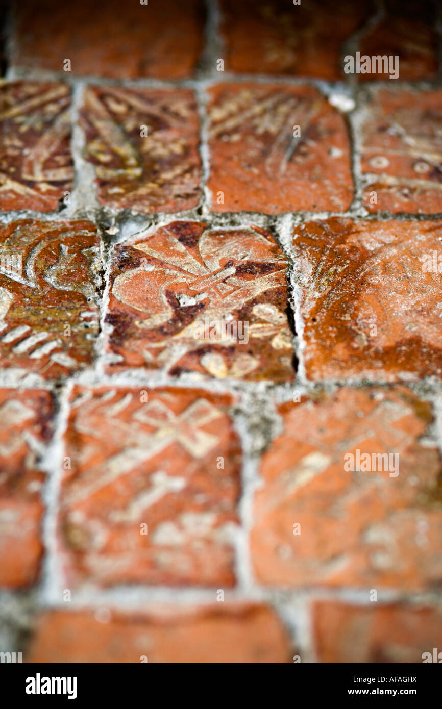 Medieval floor tiles hi-res stock photography and images - Alamy