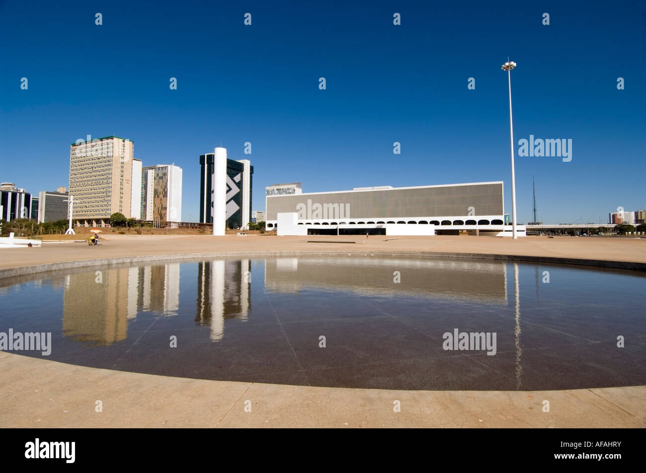 Brasilia national library hi-res stock photography and images - Alamy