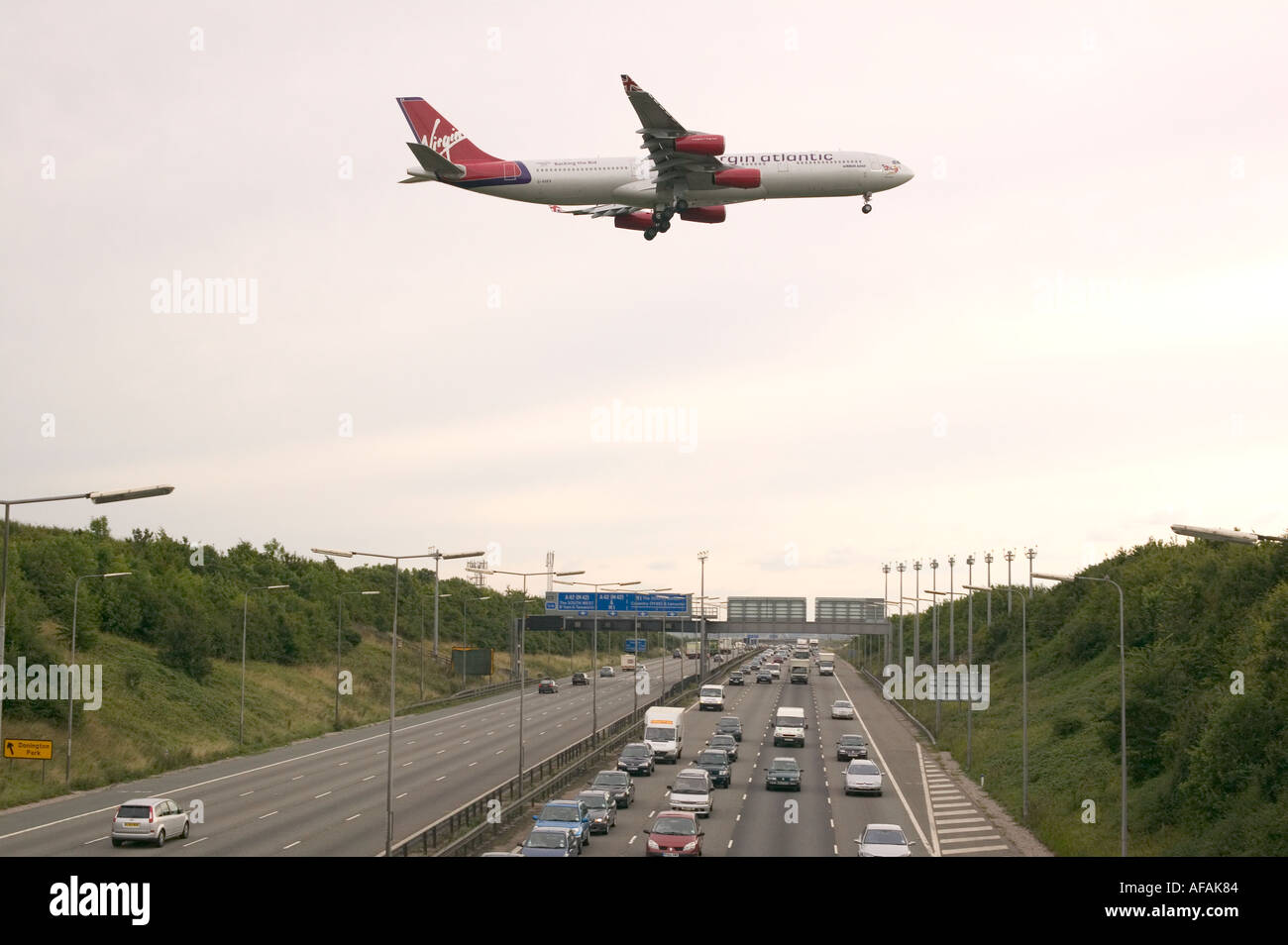 a virgin Atlantic jet coming into land at East Midlands Airport near ...