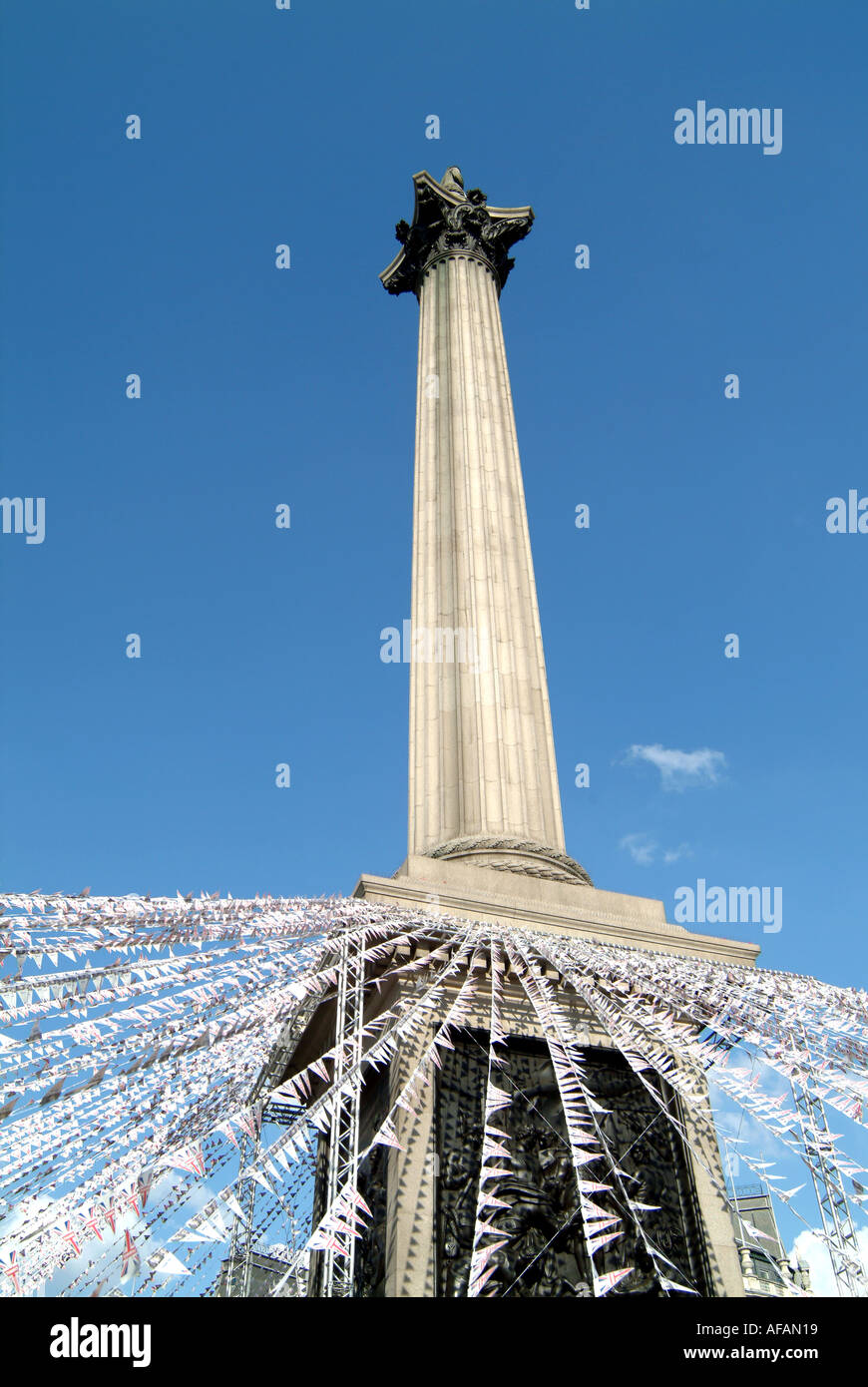 Admiral nelson arm hi-res stock photography and images - Alamy