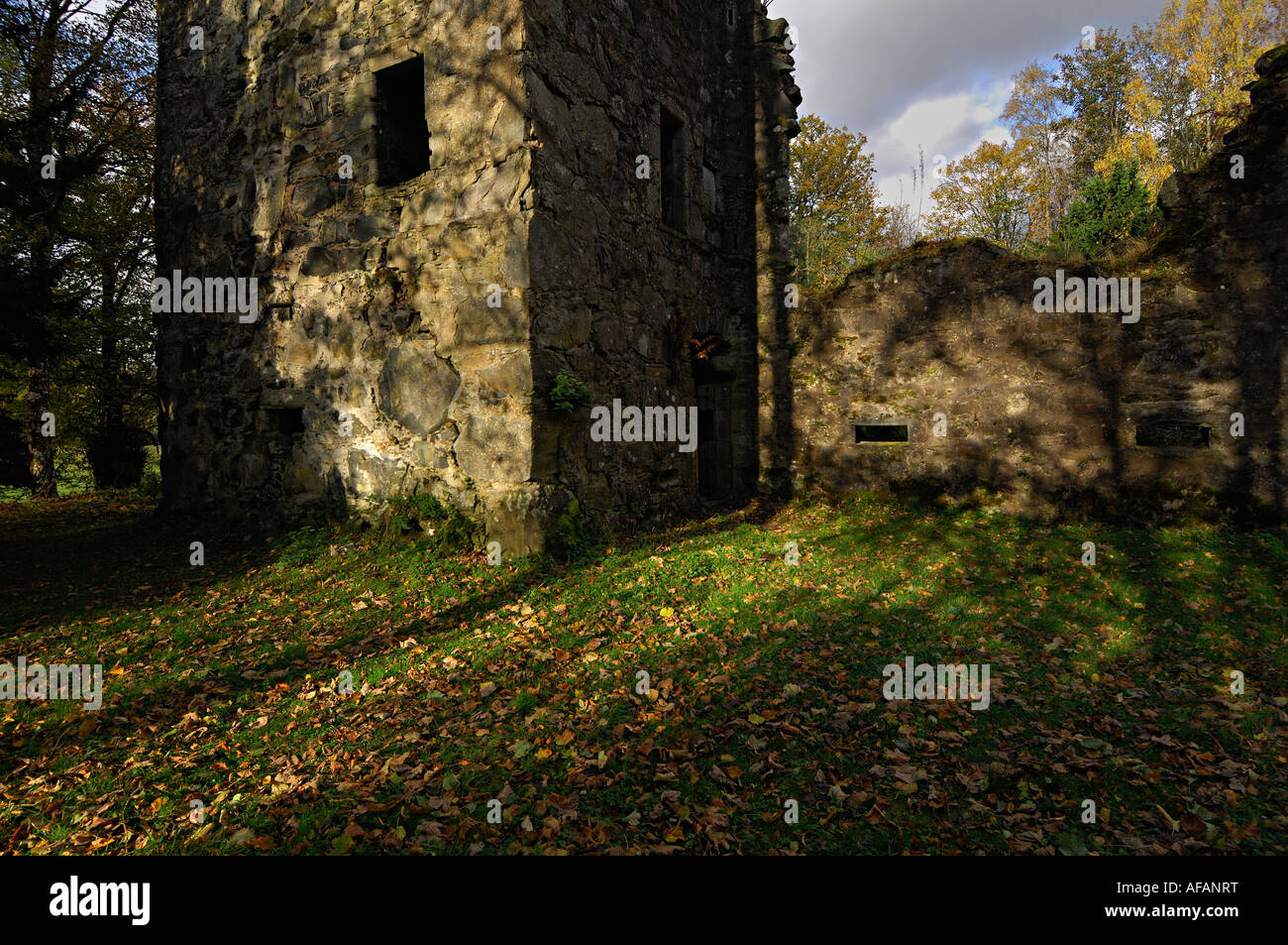 Finlarig castle hi-res stock photography and images - Alamy