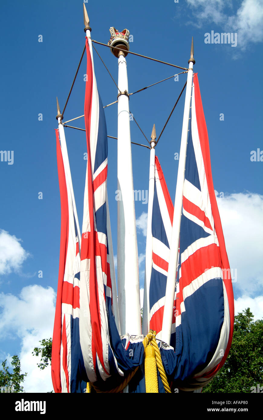 Union Jacks in The Mall at the National Commemoration Celebration Day ...