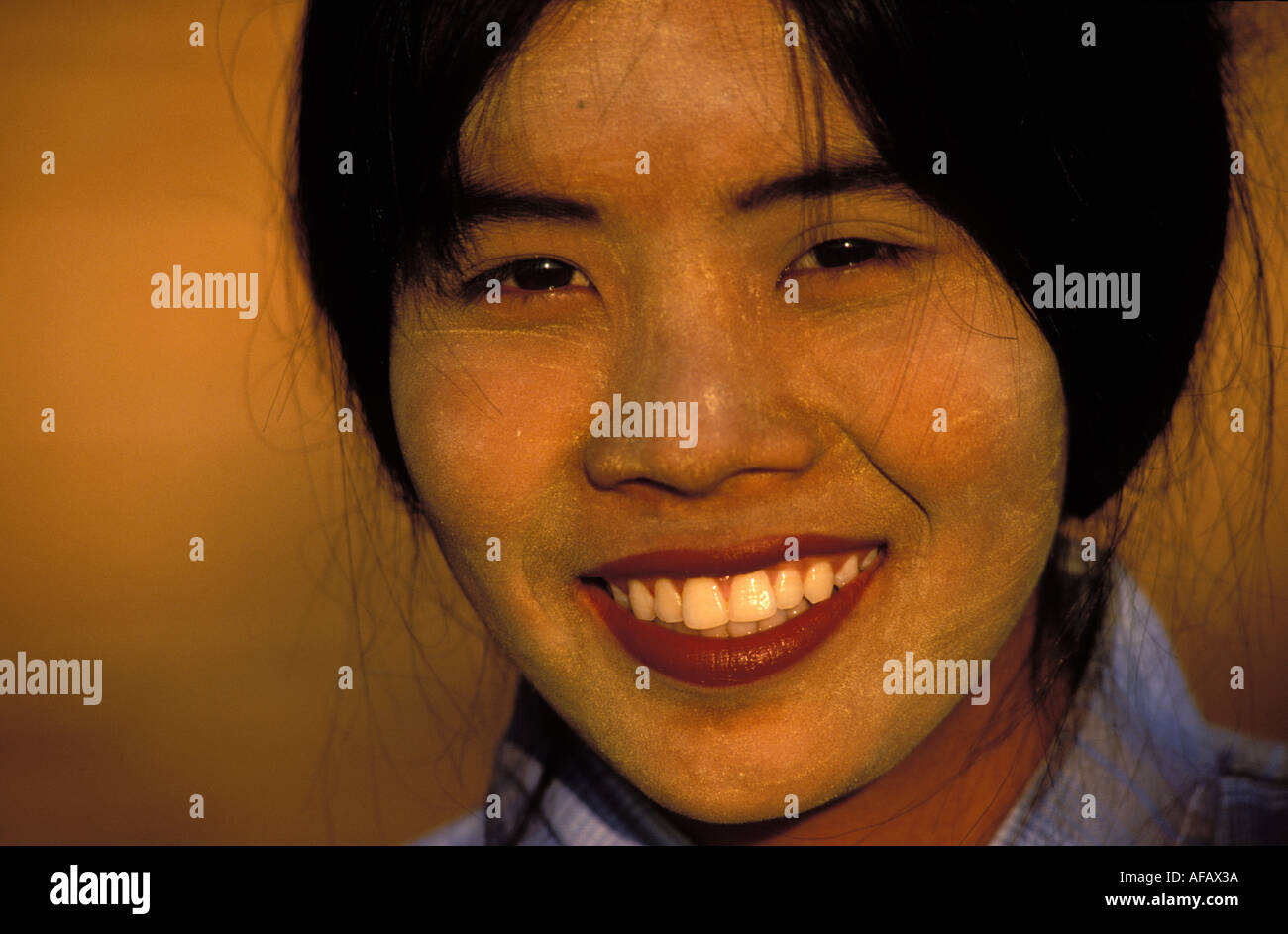 Bagan portrait of a Burmese girl Stock Photo - Alamy