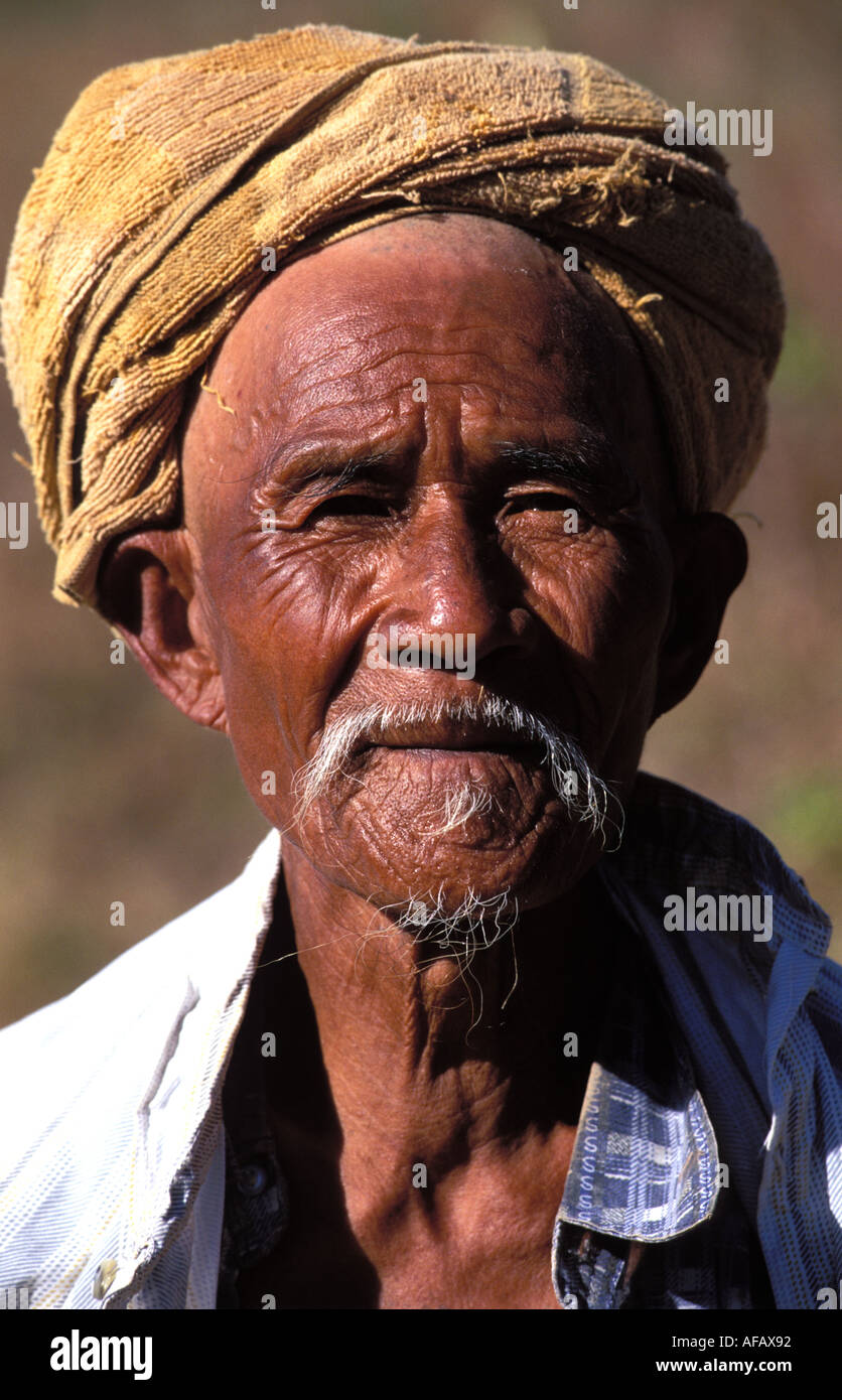 Old tribe hi-res stock photography and images - Alamy