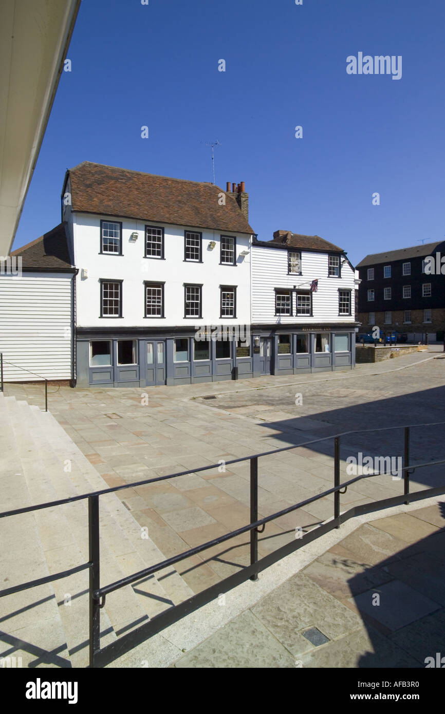 The Three Daws Pub High Resolution Stock Photography and Images - Alamy
