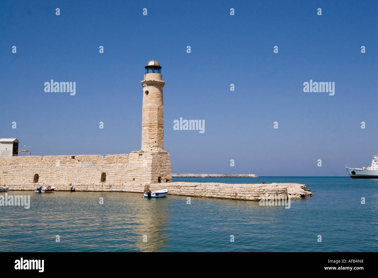 The old venetian lighthouse at Rethymno on Crete Stock Photo - Alamy