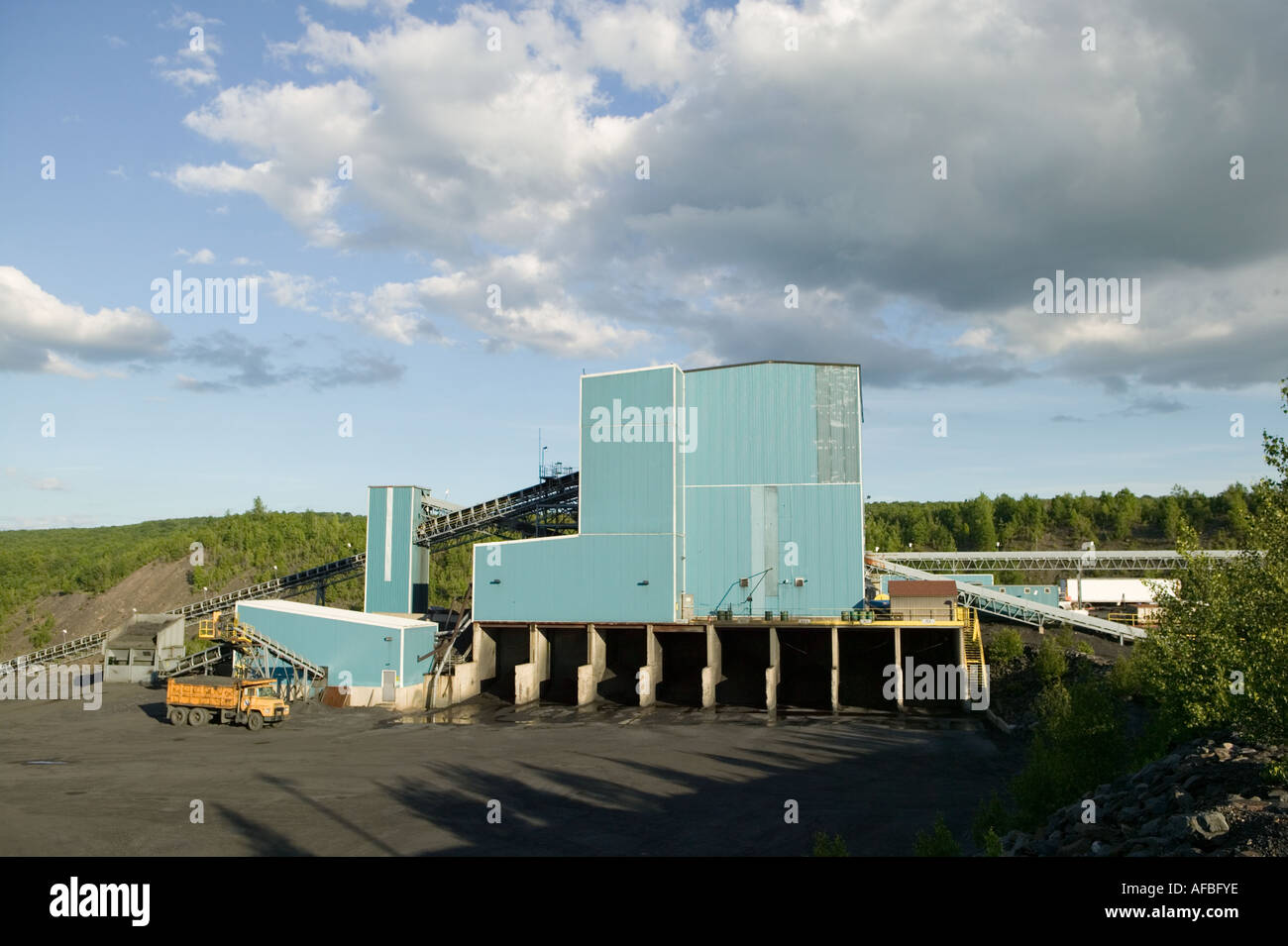 Coal processing plant hi-res stock photography and images - Alamy