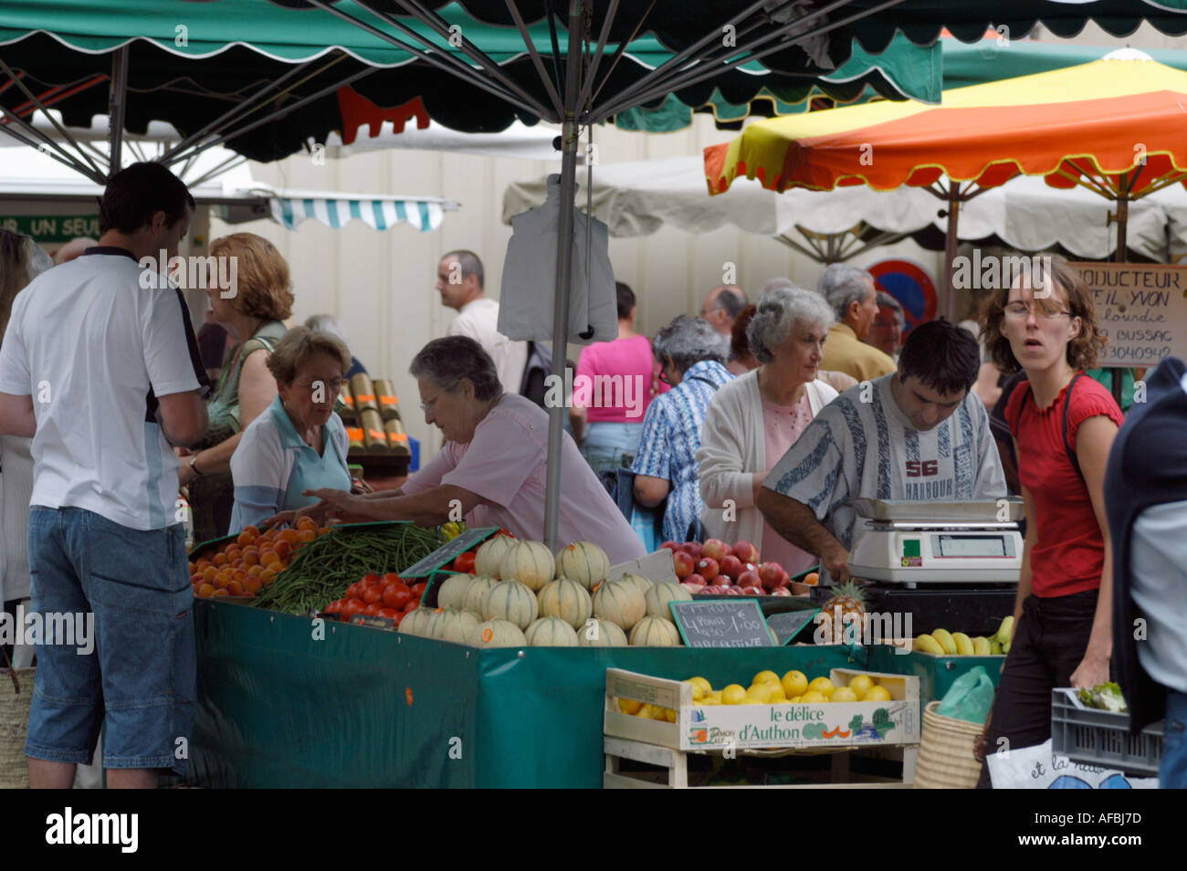 Perigueux Market High Resolution Stock Photography and Images - Alamy