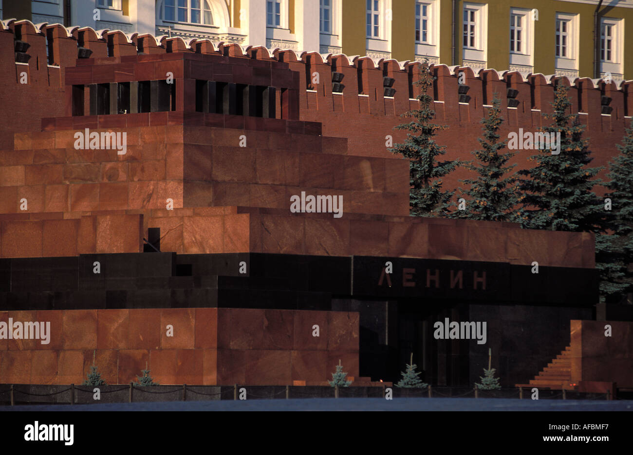 Mausoleum lenin hi-res stock photography and images - Alamy