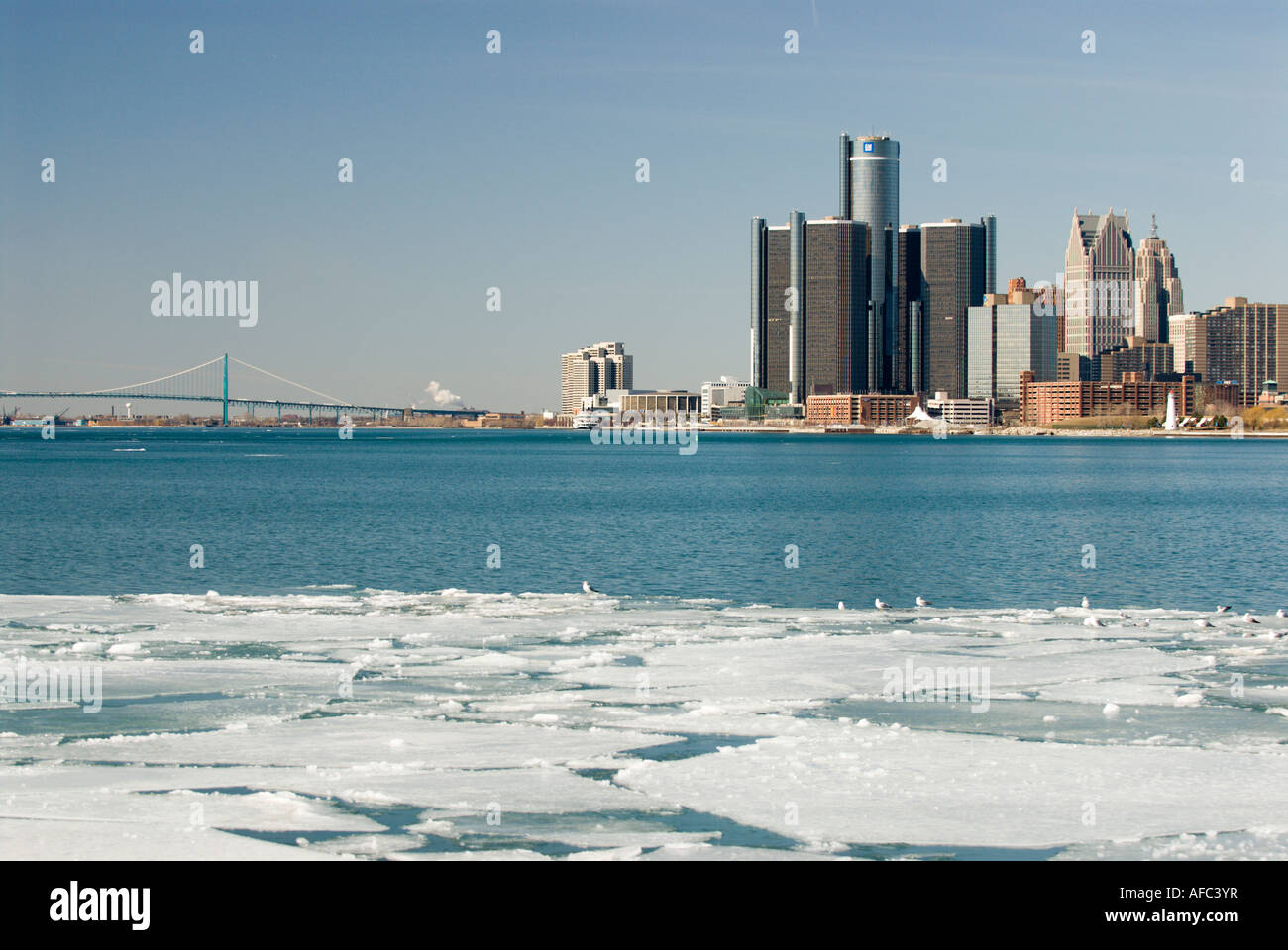 Downtown Detroit, Detroit River in foreground, shot from Belle Isle ...