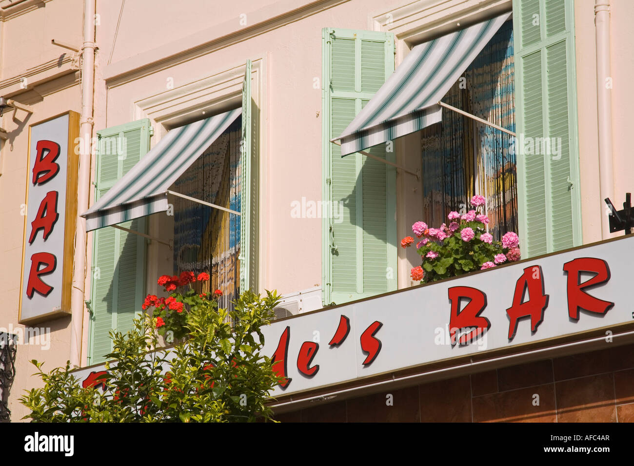 Cannes Bar High Resolution Stock Photography and Images - Alamy