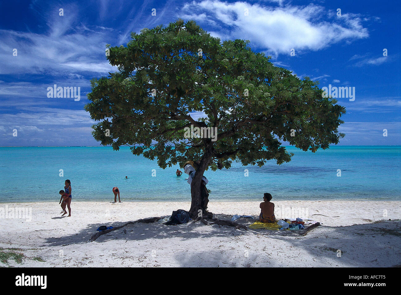Matira beach bora bora hi-res stock photography and images - Alamy