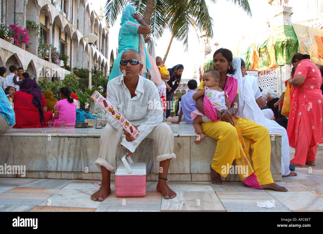 People inside courtyard at Haji Ali Dargah mosque in Mumbai, India ...