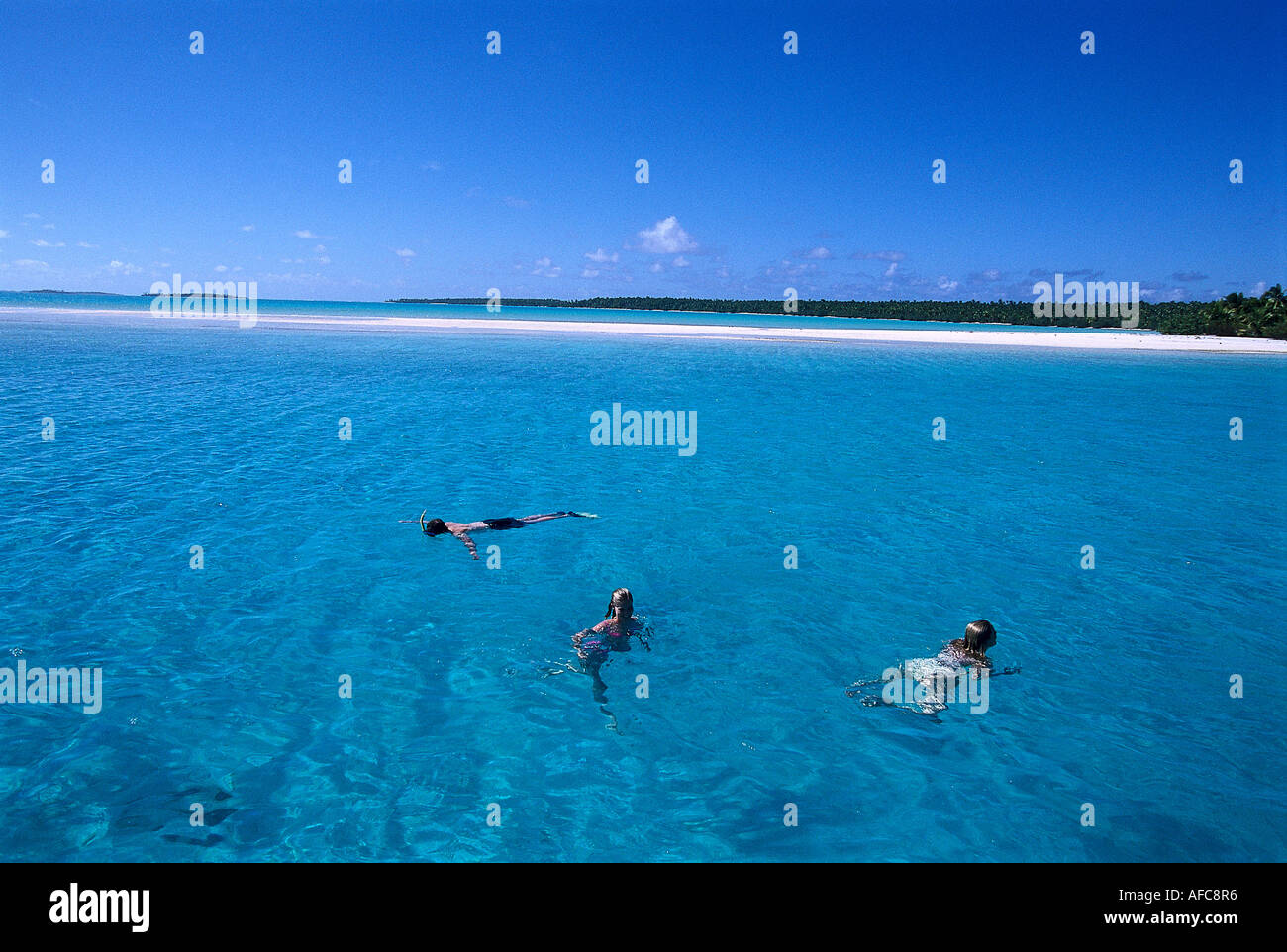 Swimming, Aitutaki Lagoon Cook Islands Stock Photo - Alamy