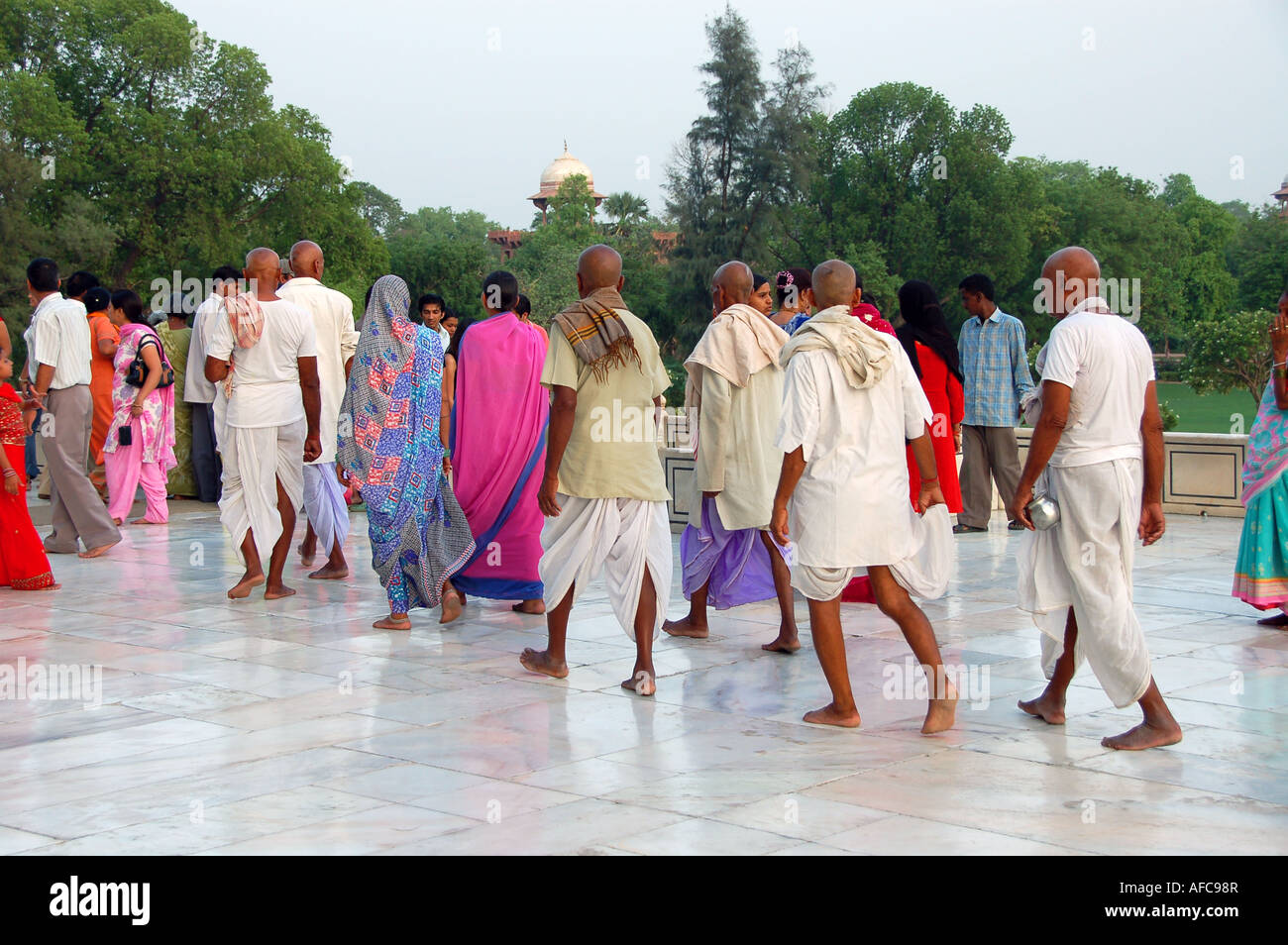 Indian tourists at the Taj Mahal, India Stock Photo - Alamy