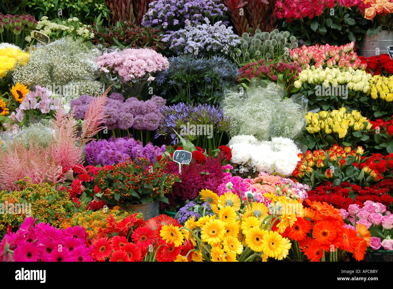 London flower bouquets hi-res stock photography and images - Alamy