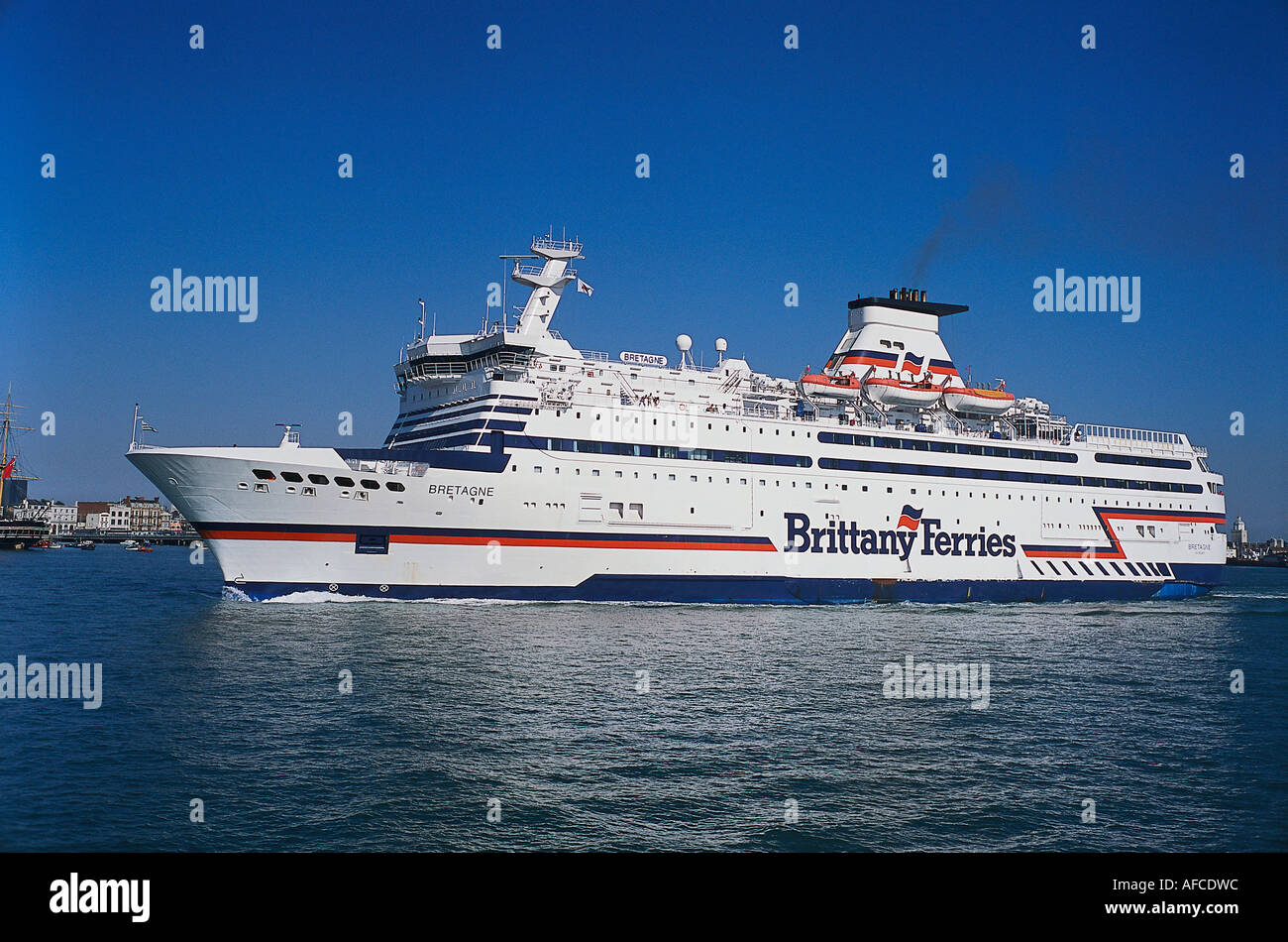 Brittany ferries hi-res stock photography and images - Alamy