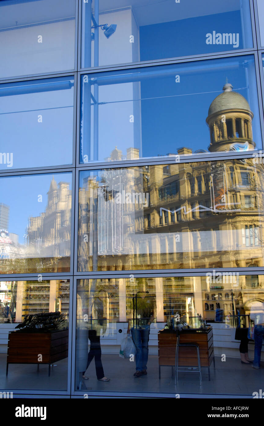 Victorian shop fronts hi-res stock photography and images - Alamy
