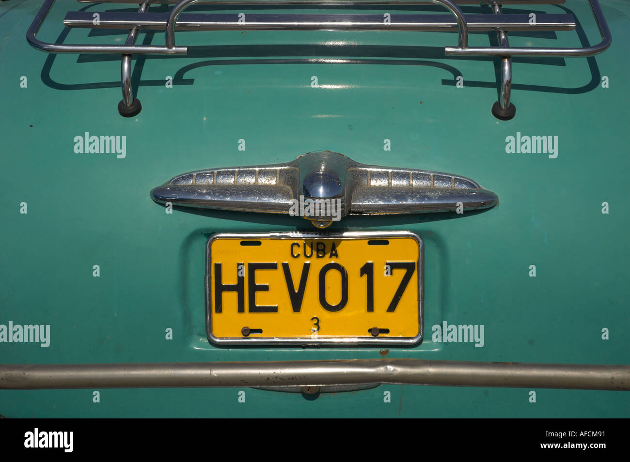 Cuba car number plate close hi-res stock photography and images - Alamy