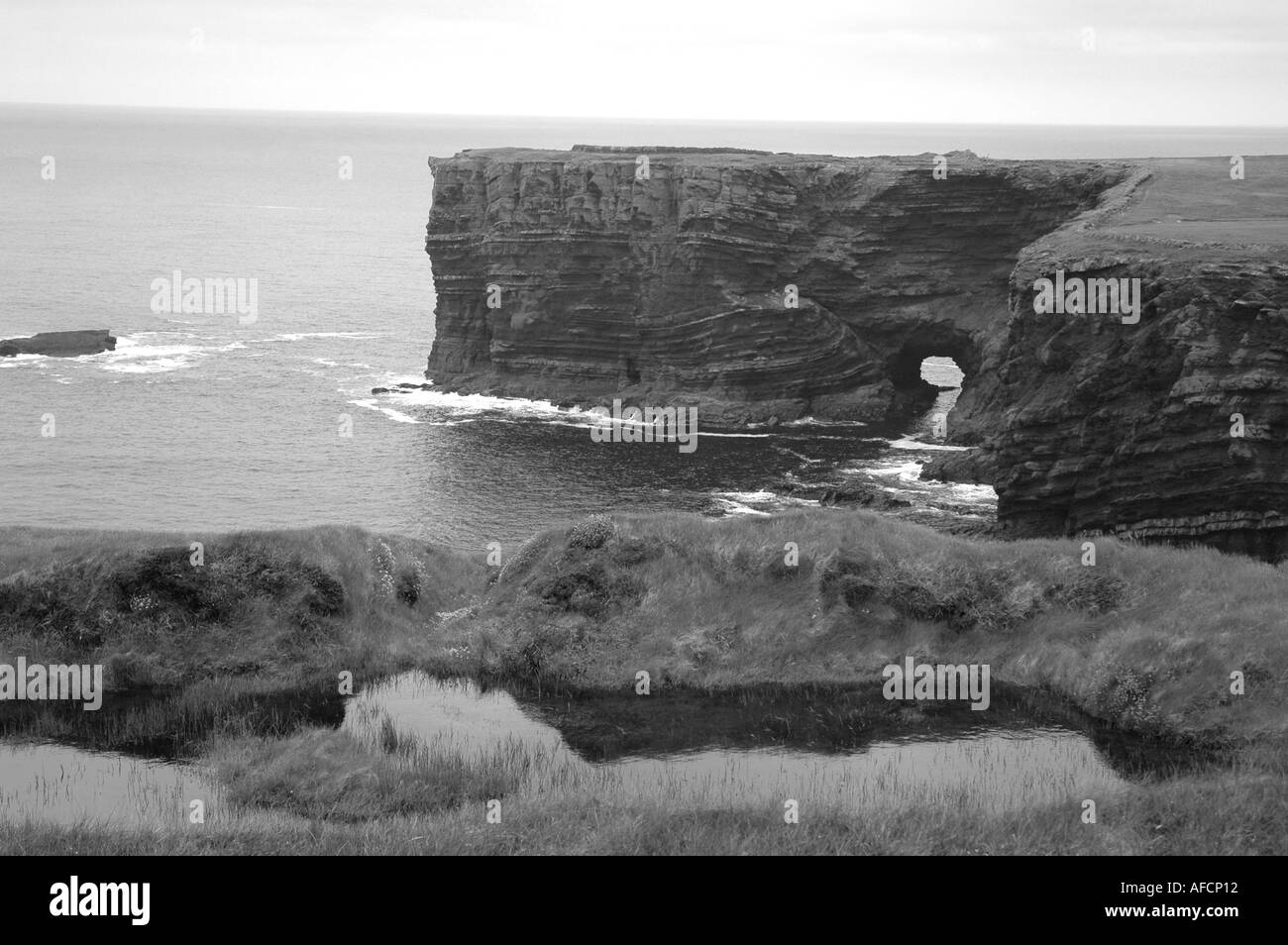 Cliffs of moher cliffs of moher Black and White Stock Photos & Images ...