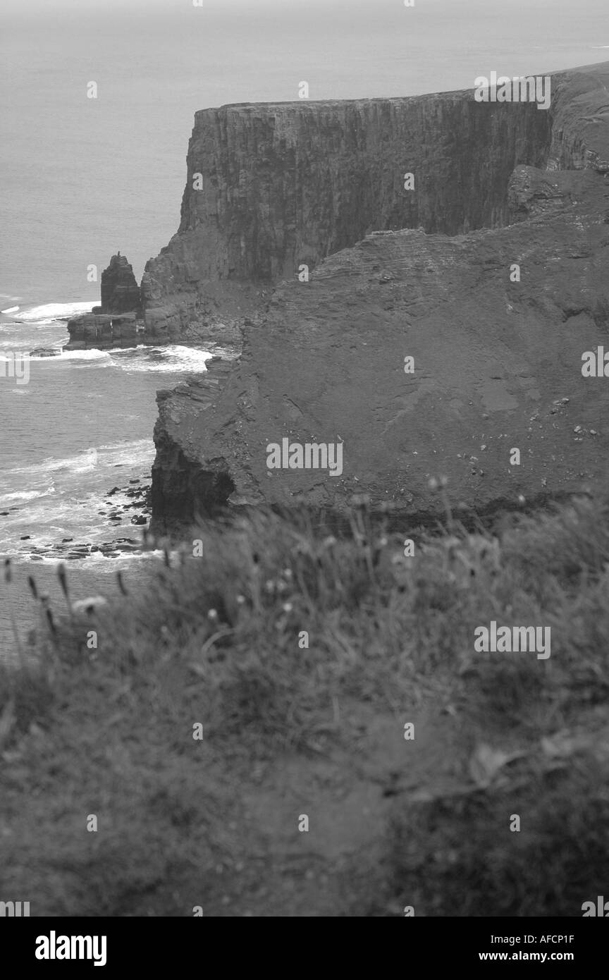 Cliffs of moher cliffs of moher Black and White Stock Photos & Images ...
