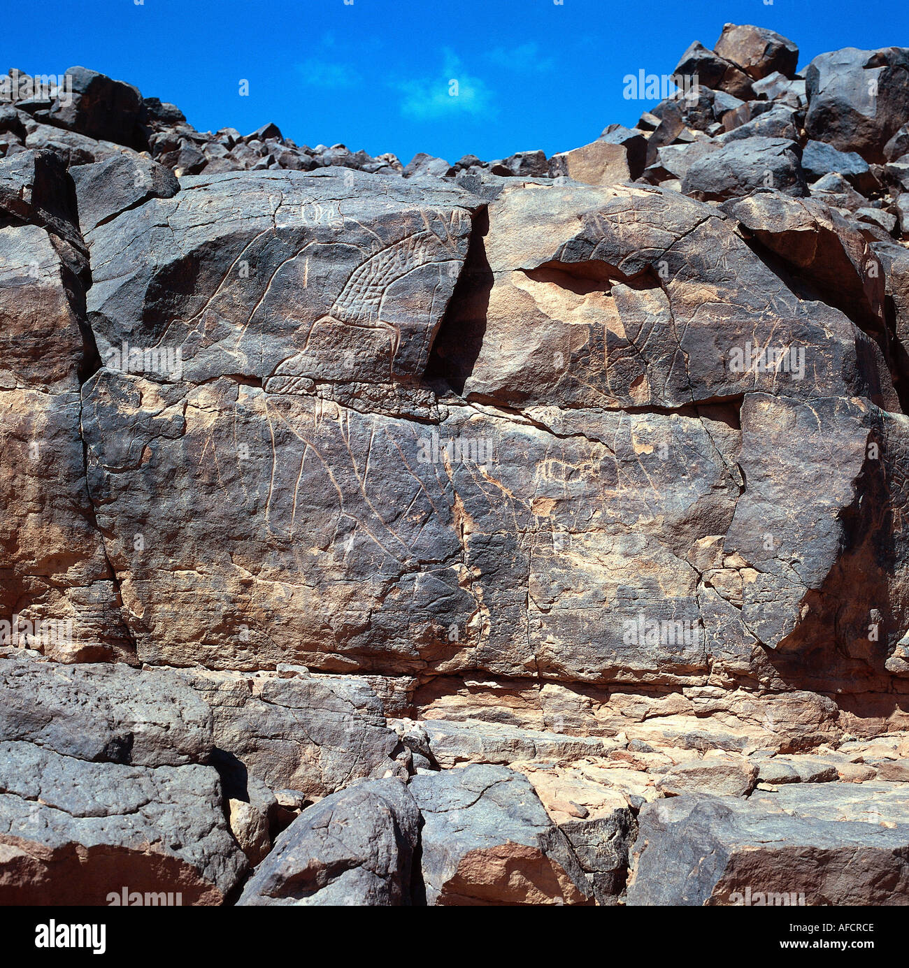 geography / travel , Libya, Wadi Mathendous, prehistoric rock engraving ...