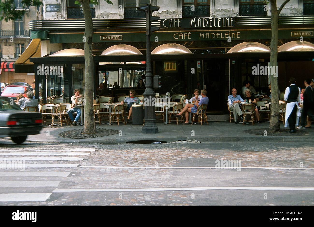 1992 coffee house hi-res stock photography and images - Alamy
