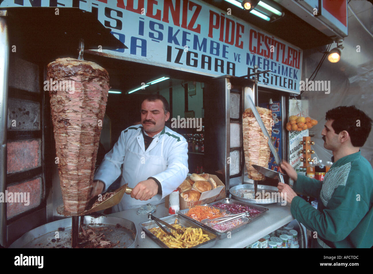 Doner turkey hi-res stock photography and images - Alamy