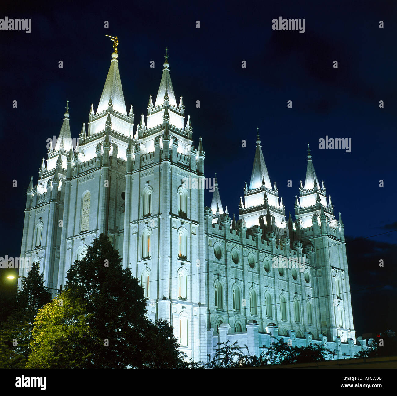 Mormone temples hi-res stock photography and images - Alamy