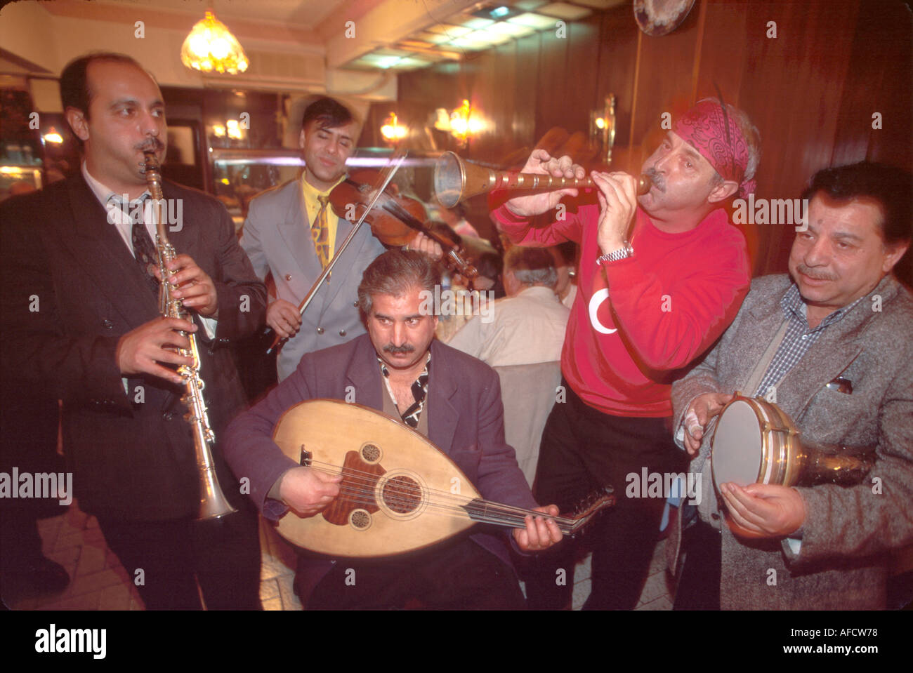 Restaurants kumkapi istanbul turkey hi-res stock photography and images ...
