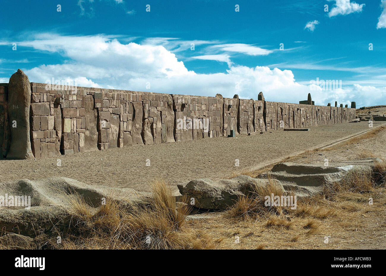 geography / travel, Bolivia, Tiahuanaco, ceremonial building at Lake ...