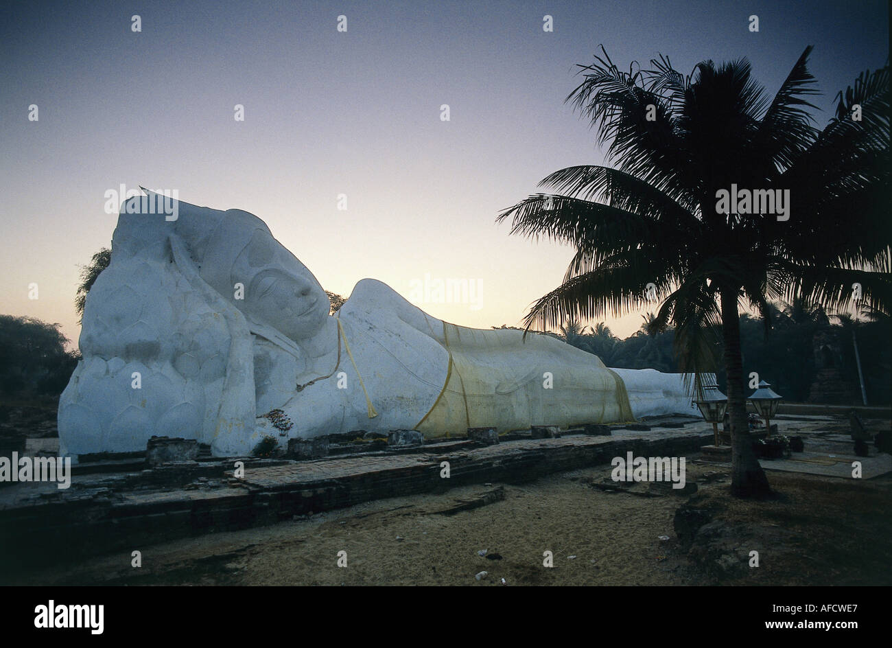 geography / travel, Thailand, Ayuthaya, Wat Lokaya Sutha, lying Buddha ...