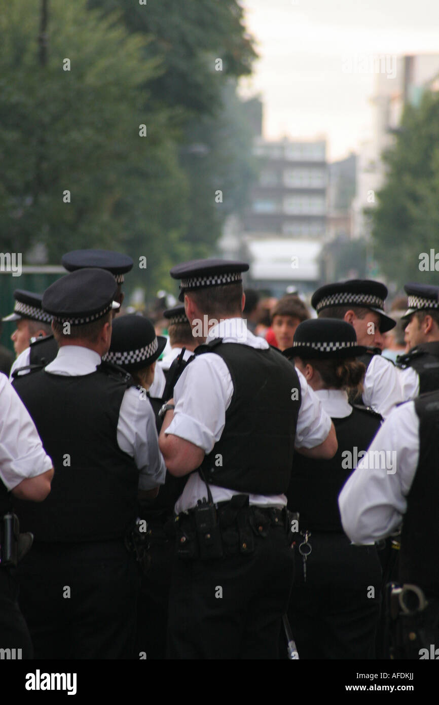 Metropolitan police officer hat hi-res stock photography and images - Alamy