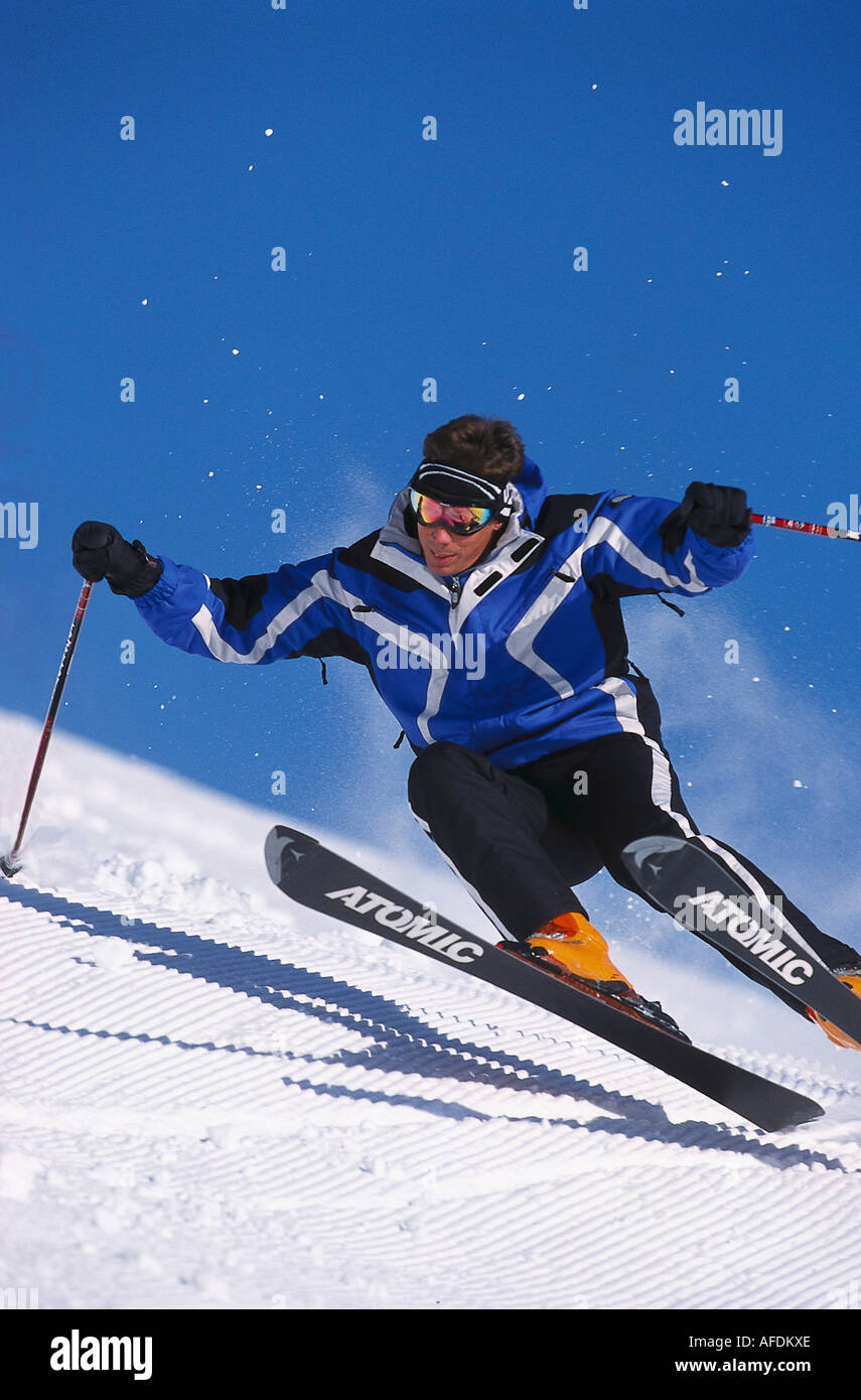 High speed carving hi-res stock photography and images - Alamy