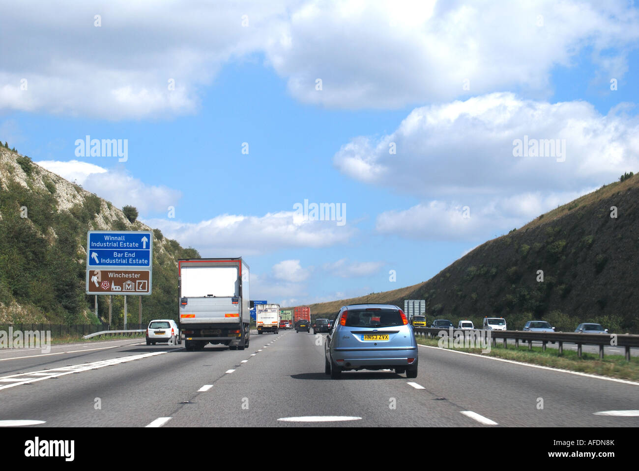 M3 motorway hampshire uk traffic hi-res stock photography and images ...