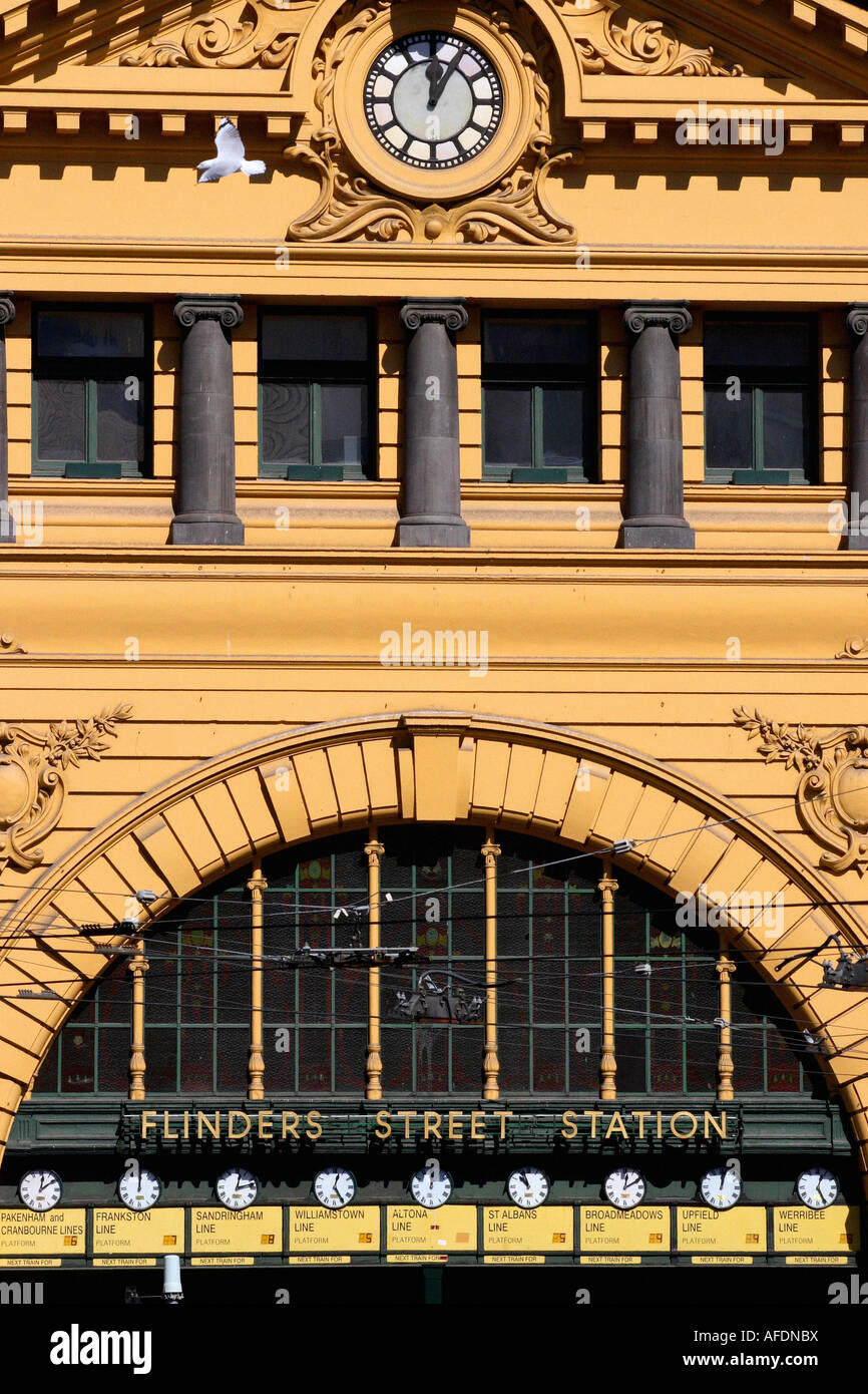 Flinders street station sign hi-res stock photography and images - Alamy